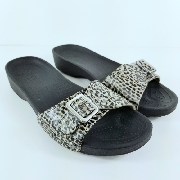 CROCS | Shoes | Sz 7 Crocs Sarah Animal Print Slide Sandals | Poshmark